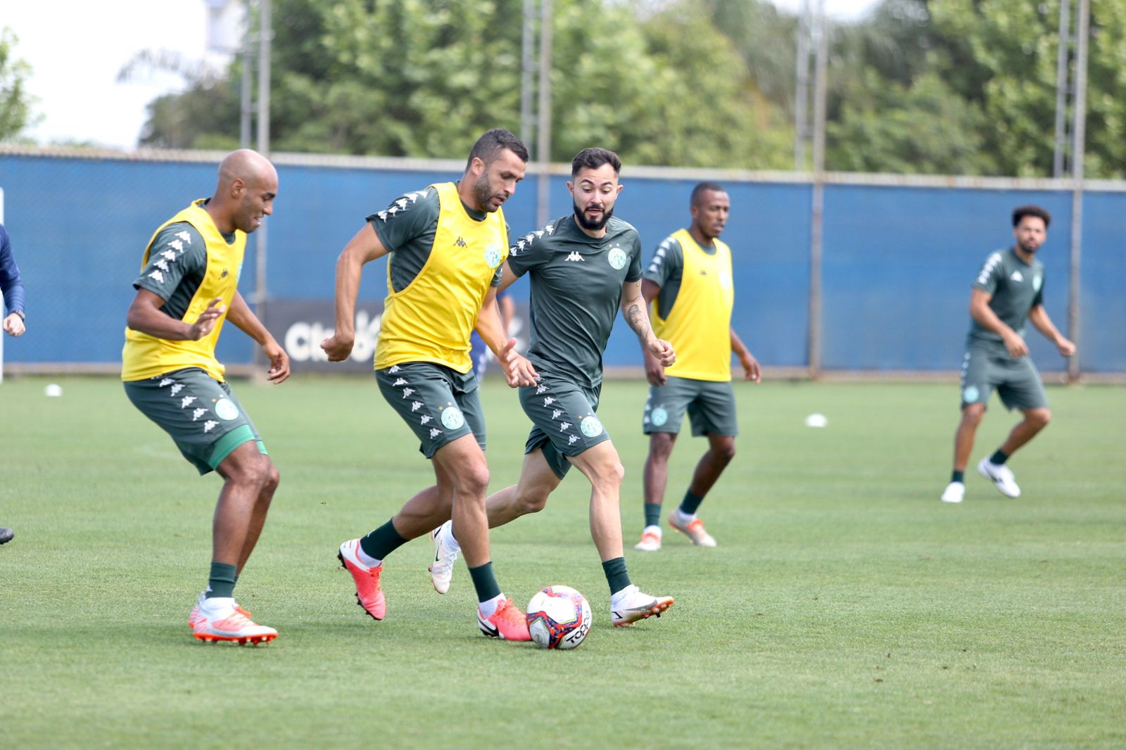 Em Porto Alegre, Guarani faz último treino para enfrentar o Brasil ...